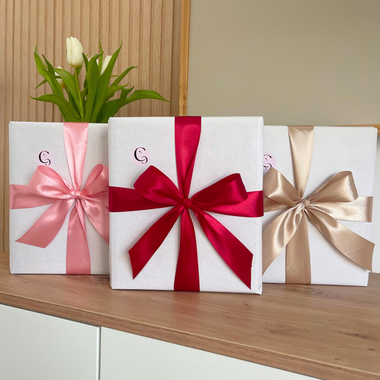 Placa 'Netflix Series' – Cornelia